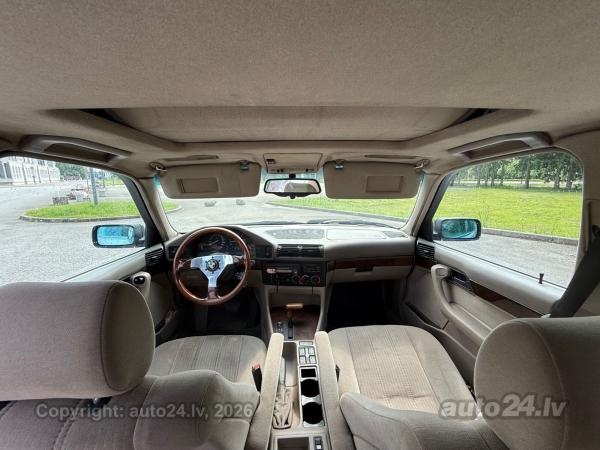 Smilšu krāsa BMW 5 Series 1994 Tallina, ar dzinēja tilpumu 2.50 L un nobraukumu 305 tūkst. km par 6500 €, foto 6 vietnē AUTOMOTO.COM.LV
