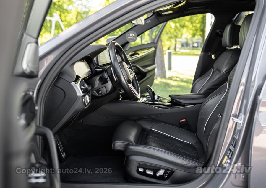Beige BMW 5 Series 2019 in Tallinn, with an engine capacity of 2.00 L and mileage of 66 thousand km for 38000 €, photo 12 on AUTOMOTO.COM.LV