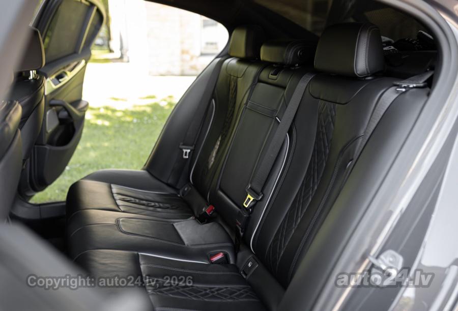 Beige BMW 5 Series 2019 in Tallinn, with an engine capacity of 2.00 L and mileage of 66 thousand km for 38000 €, photo 21 on AUTOMOTO.COM.LV