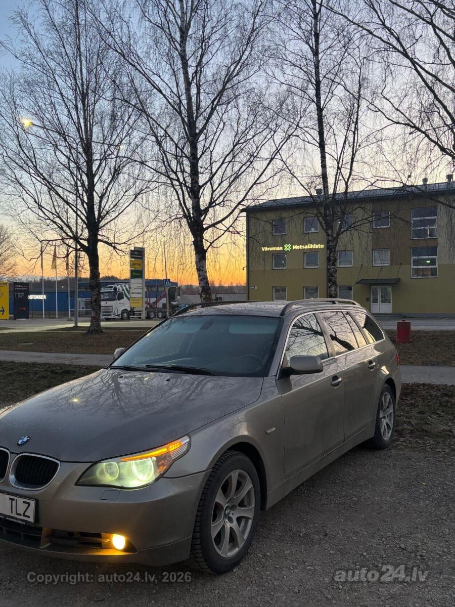 Smilšu krāsa BMW 5 Series 2005 Veru, ar dzinēja tilpumu 3.00 L un nobraukumu 429 tūkst. km par 3850 €, foto 13 vietnē AUTOMOTO.COM.LV
