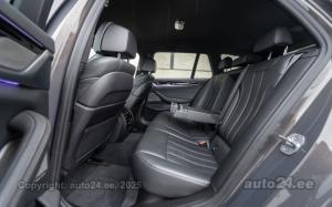 Smilšu krāsa BMW 5 Series 2019 Tartu, ar dzinēja tilpumu 3.00 L un nobraukumu 178 tūkst. km par 26300 €, foto 22 vietnē AUTOMOTO.COM.LV