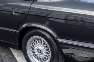 Black BMW 5 Series 1994 in Tallinn, with an engine capacity of 0.00 L and mileage of 157 thousand km for 9500 €, photo 16 on AUTOMOTO.COM.LV