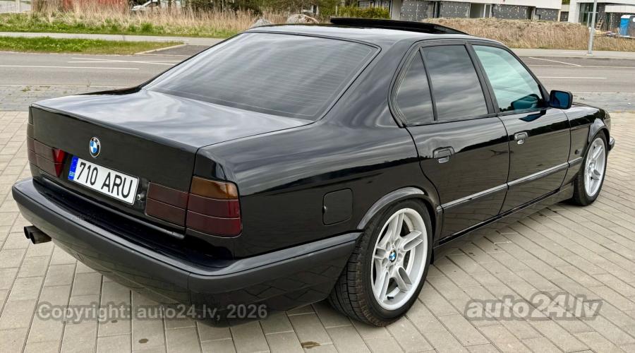 Melns BMW 5 Series 1995 Tallina, ar dzinēja tilpumu 3.00 L un nobraukumu 361 tūkst. km par 7800 €, foto 5 vietnē AUTOMOTO.COM.LV