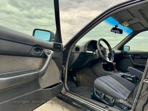 Melns BMW 5 Series 1995 Tallina, ar dzinēja tilpumu 3.00 L un nobraukumu 361 tūkst. km par 7800 €, foto 9 vietnē AUTOMOTO.COM.LV