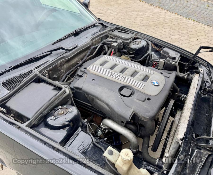 Melns BMW 5 Series 1995 Tallina, ar dzinēja tilpumu 3.00 L un nobraukumu 361 tūkst. km par 7800 €, foto 16 vietnē AUTOMOTO.COM.LV