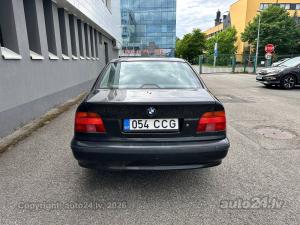 Black BMW 5 Series 1996 in Tallinn, with an engine capacity of 2.00 L and mileage of 352 thousand km for 799 €, photo 5 on AUTOMOTO.COM.LV