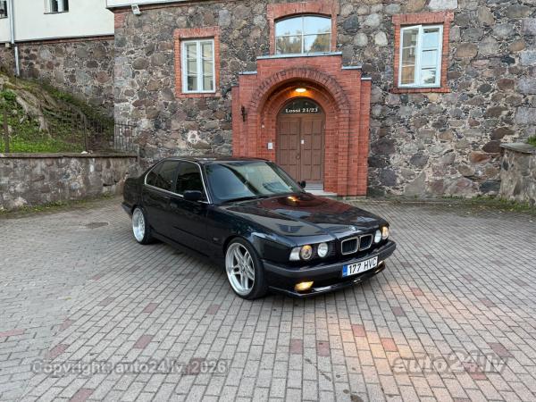 Black BMW 5 Series 1996 in Tartu, with an engine capacity of 2.50 L and mileage of 351 thousand km for 7000 €, photo 1 on AUTOMOTO.COM.LV