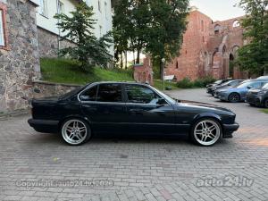 Черный БМВ 5 Серия 1996 в Тарту, объемом двигателя 2.50 л и пробегом 351 тыс. км за 7000 €, фото 13 на AUTOMOTO.COM.LV
