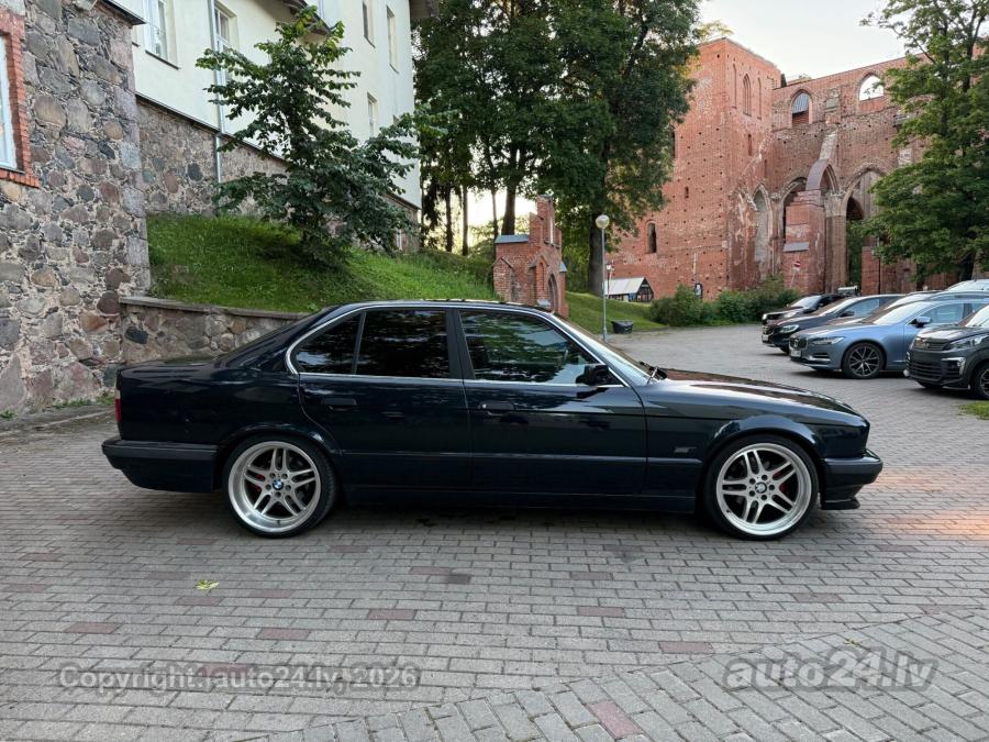 Черный БМВ 5 Серия 1996 в Тарту, объемом двигателя 2.50 л и пробегом 351 тыс. км за 7000 €, фото 13 на AUTOMOTO.COM.LV