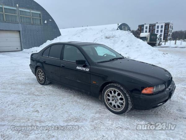 Melns BMW 5 Series 1997 Tallina, ar dzinēja tilpumu 2.50 L un nobraukumu 260 tūkst. km par 1300 €, foto 2 vietnē AUTOMOTO.COM.LV