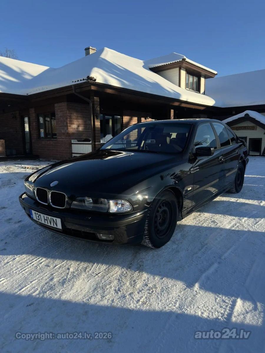 Black BMW 5 Series 1998 in Tallinn, with an engine capacity of 2.50 L and mileage of 191 thousand km for 4500 €, photo 1 on AUTOMOTO.COM.LV