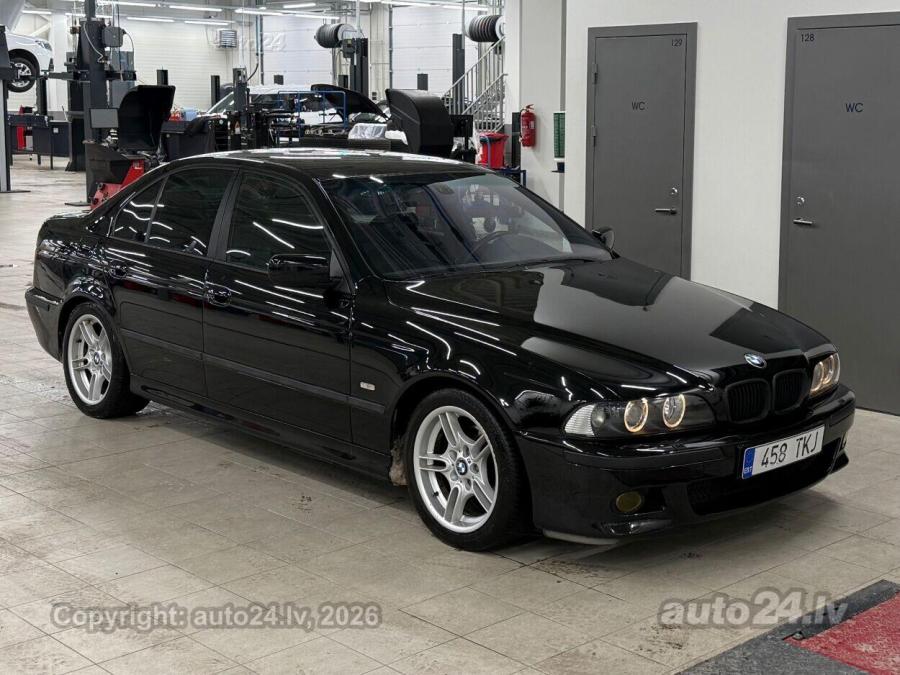 Black BMW 5 Series 2000 in Tallinn, with an engine capacity of 2.80 L and mileage of 412 thousand km for 3899 €, photo 2 on AUTOMOTO.COM.LV