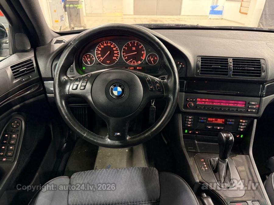 Black BMW 5 Series 2000 in Tallinn, with an engine capacity of 2.80 L and mileage of 412 thousand km for 3899 €, photo 9 on AUTOMOTO.COM.LV