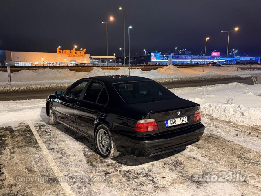 Black BMW 5 Series 2000 in Tallinn, with an engine capacity of 2.80 L and mileage of 412 thousand km for 3899 €, photo 21 on AUTOMOTO.COM.LV