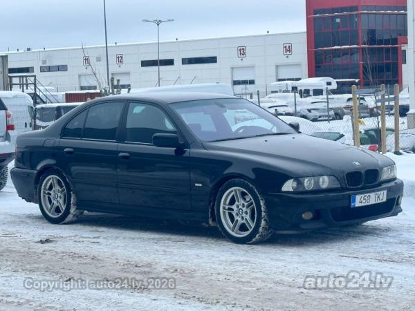 Black BMW 5 Series 2000 in Tallinn, with an engine capacity of 2.80 L and mileage of 411 thousand km for 3500 €, photo 2 on AUTOMOTO.COM.LV