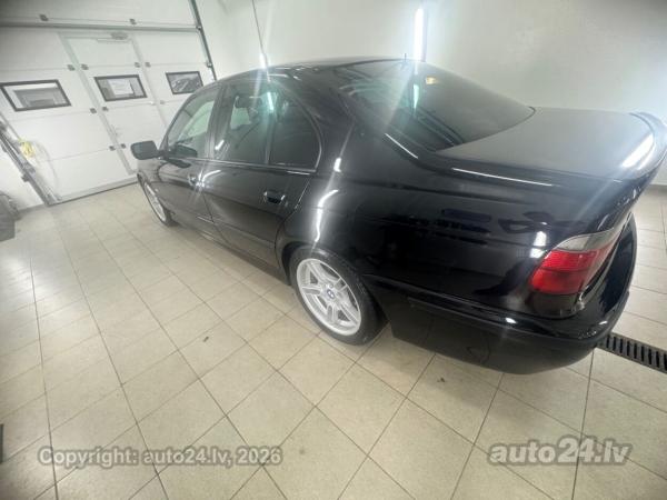 Black BMW 5 Series 2000 in Tallinn, with an engine capacity of 2.80 L and mileage of 411 thousand km for 3500 €, photo 8 on AUTOMOTO.COM.LV