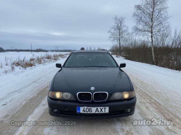 Melns BMW 5 Series 2002 Tallina, ar dzinēja tilpumu 2.50 L un nobraukumu 326 tūkst. km par 1850 €, foto 2 vietnē AUTOMOTO.COM.LV