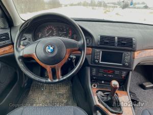 Melns BMW 5 Series 2002 Tallina, ar dzinēja tilpumu 2.50 L un nobraukumu 326 tūkst. km par 1850 €, foto 6 vietnē AUTOMOTO.COM.LV