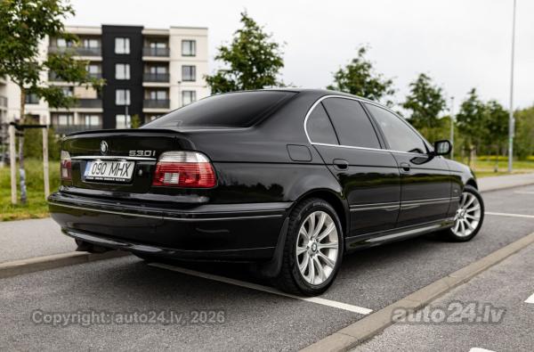 Black BMW 5 Series 2002 in Tallinn, with an engine capacity of 3.00 L and mileage of 340 thousand km for 3999 €, photo 5 on AUTOMOTO.COM.LV