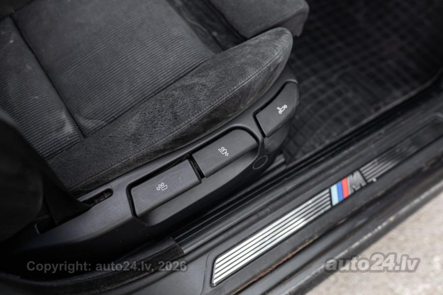 Melns BMW 5 Series 2002 Tallina, ar dzinēja tilpumu 2.50 L un nobraukumu 0 tūkst. km par 2499 €, foto 20 vietnē AUTOMOTO.COM.LV