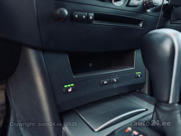 Melns BMW 5 Series 2003 Tallina, ar dzinēja tilpumu 3.00 L un nobraukumu 0 tūkst. km par 3599 €, foto 11 vietnē AUTOMOTO.COM.LV