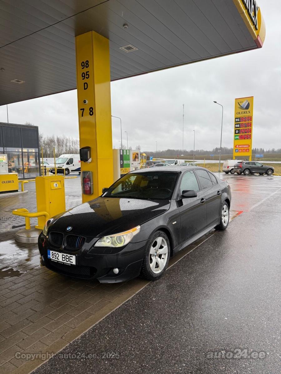 Black BMW 5 Series 2003 in Tartu, with an engine capacity of 3.00 L and mileage of 455 thousand km for 4800 €, photo 17 on AUTOMOTO.COM.LV