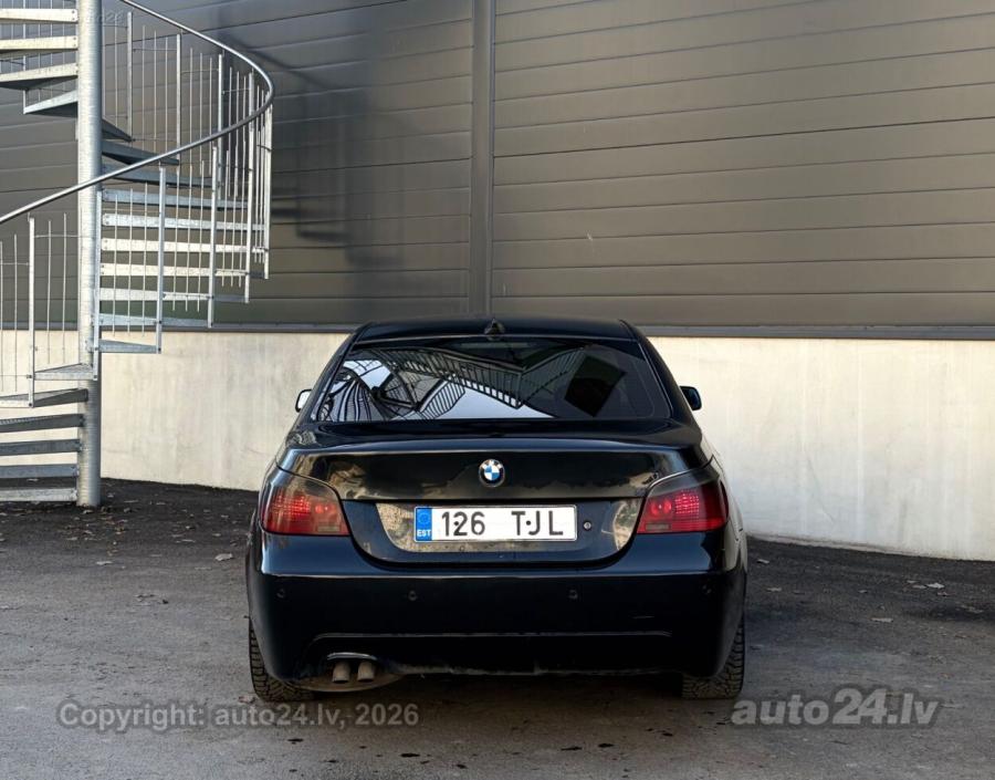 Black BMW 5 Series 2003 in Tartu, with an engine capacity of 3.00 L and mileage of 0 thousand km for 3790 €, photo 5 on AUTOMOTO.COM.LV