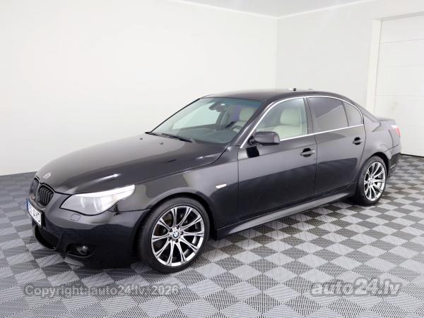 Black BMW 5 Series 2003 in Tallinn, with an engine capacity of 2.20 L and mileage of 379 thousand km for 2799 €, photo 3 on AUTOMOTO.COM.LV