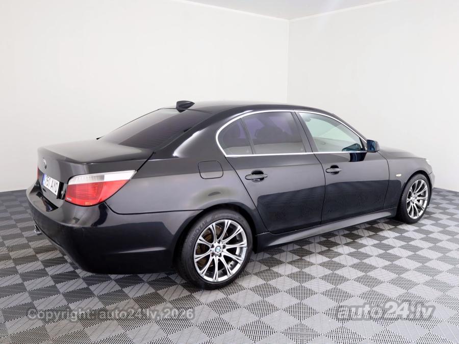 Black BMW 5 Series 2003 in Tallinn, with an engine capacity of 2.20 L and mileage of 379 thousand km for 2799 €, photo 4 on AUTOMOTO.COM.LV