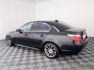 Black BMW 5 Series 2003 in Tallinn, with an engine capacity of 2.20 L and mileage of 379 thousand km for 2799 €, photo 5 on AUTOMOTO.COM.LV