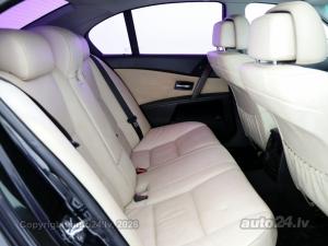Black BMW 5 Series 2003 in Tallinn, with an engine capacity of 2.20 L and mileage of 379 thousand km for 2799 €, photo 8 on AUTOMOTO.COM.LV
