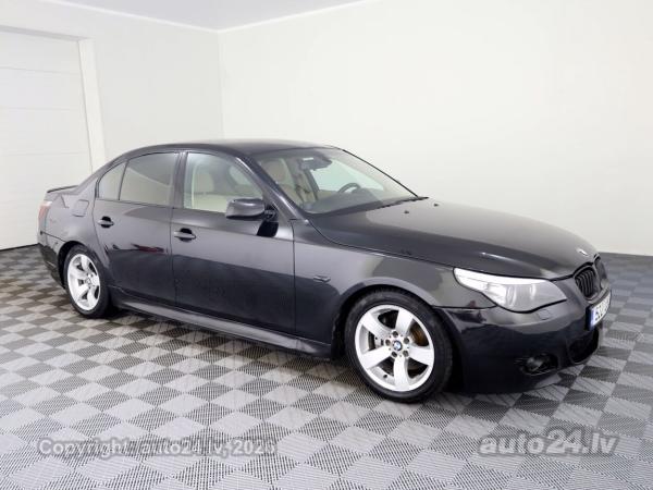 Black BMW 5 Series 2004 in Tallinn, with an engine capacity of 3.00 L and mileage of 419 thousand km for 2799 €, photo 1 on AUTOMOTO.COM.LV