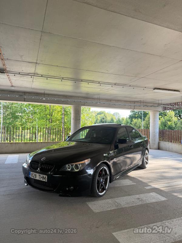 Melns BMW 5 Series 2004 Tallina, ar dzinēja tilpumu 3.00 L un nobraukumu 430 tūkst. km par 5399 €, foto 1 vietnē AUTOMOTO.COM.LV