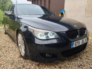 Melns BMW 5 Series 2005 Tallina, ar dzinēja tilpumu 3.00 L un nobraukumu 277 tūkst. km par 4200 €, foto 4 vietnē AUTOMOTO.COM.LV