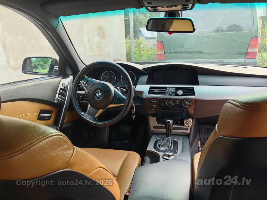 Melns BMW 5 Series 2005 Tallina, ar dzinēja tilpumu 3.00 L un nobraukumu 277 tūkst. km par 4200 €, foto 9 vietnē AUTOMOTO.COM.LV