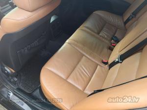 Melns BMW 5 Series 2005 Tallina, ar dzinēja tilpumu 3.00 L un nobraukumu 277 tūkst. km par 4200 €, foto 12 vietnē AUTOMOTO.COM.LV