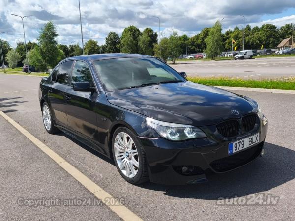 Melns BMW 5 Series 2005 Tallina, ar dzinēja tilpumu 3.00 L un nobraukumu 277 tūkst. km par 5200 €, foto 1 vietnē AUTOMOTO.COM.LV