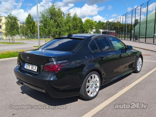 Melns BMW 5 Series 2005 Tallina, ar dzinēja tilpumu 3.00 L un nobraukumu 277 tūkst. km par 5200 €, foto 4 vietnē AUTOMOTO.COM.LV