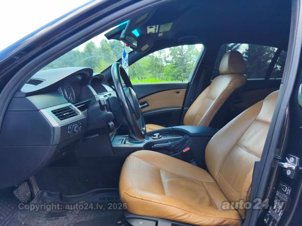 Melns BMW 5 Series 2005 Tallina, ar dzinēja tilpumu 3.00 L un nobraukumu 277 tūkst. km par 5200 €, foto 9 vietnē AUTOMOTO.COM.LV