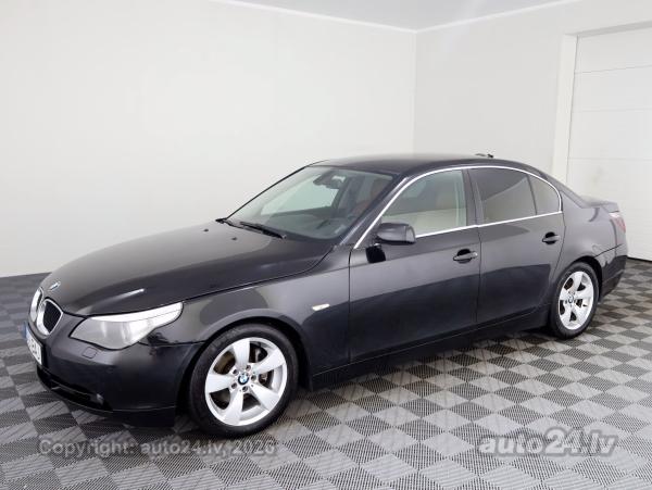 Black BMW 5 Series 2005 in Tallinn, with an engine capacity of 3.00 L and mileage of 402 thousand km for 1799 €, photo 2 on AUTOMOTO.COM.LV