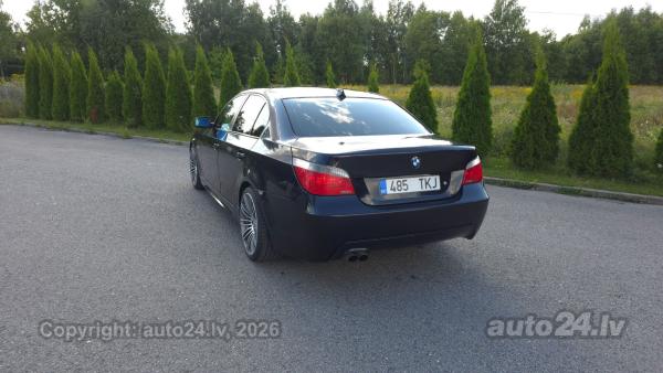 Melns BMW 5 Series 2005 Tartu, ar dzinēja tilpumu 2.50 L un nobraukumu 269 tūkst. km par 5000 €, foto 6 vietnē AUTOMOTO.COM.LV