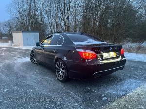 Melns BMW 5 Series 2006 Tallina, ar dzinēja tilpumu 2.50 L un nobraukumu 224 tūkst. km par 4790 €, foto 2 vietnē AUTOMOTO.COM.LV