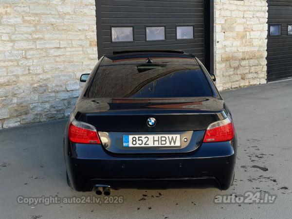 Melns BMW 5 Series 2006 Tartu, ar dzinēja tilpumu 3.00 L un nobraukumu 285 tūkst. km par 4400 €, foto 5 vietnē AUTOMOTO.COM.LV