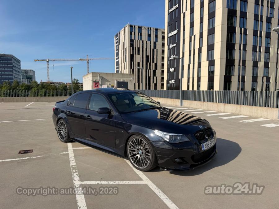 Черный БМВ 5 Серия 2006 в Таллин, объемом двигателя 4.80 л и пробегом 325 тыс. км за 13200 €, фото 1 на AUTOMOTO.COM.LV