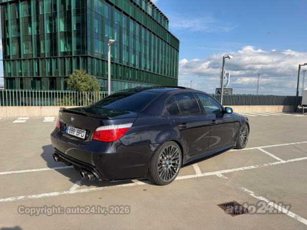 Melns BMW 5 Series 2006 Tallina, ar dzinēja tilpumu 4.80 L un nobraukumu 325 tūkst. km par 13200 €, foto 2 vietnē AUTOMOTO.COM.LV