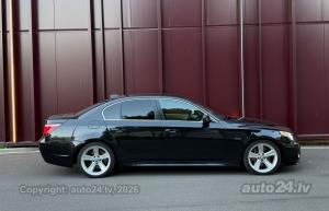 Melns BMW 5 Series 2006 Tartu, ar dzinēja tilpumu 3.00 L un nobraukumu 370 tūkst. km par 5900 €, foto 5 vietnē AUTOMOTO.COM.LV