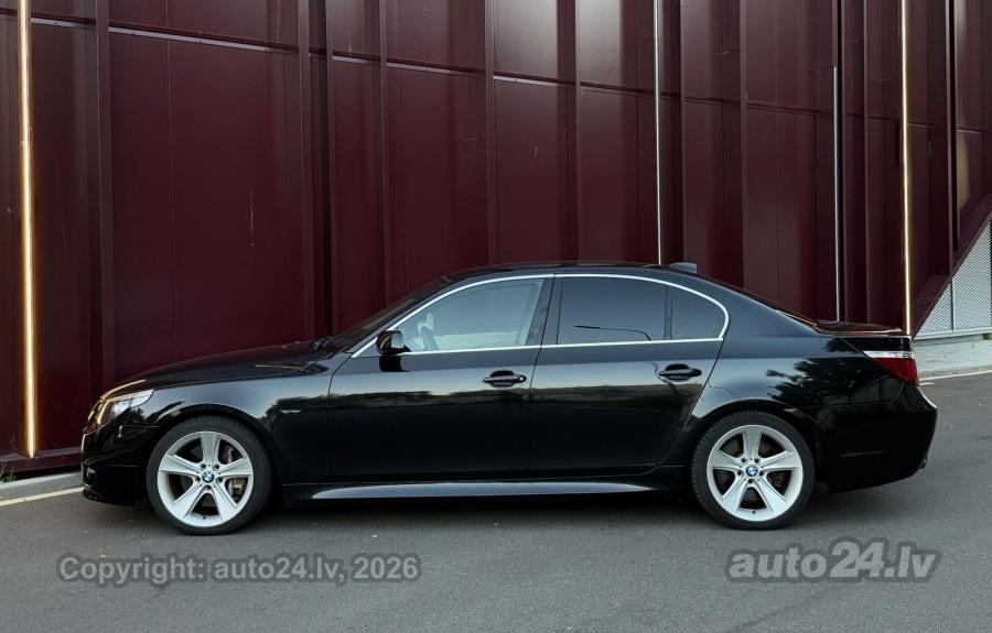 Melns BMW 5 Series 2006 Tartu, ar dzinēja tilpumu 3.00 L un nobraukumu 370 tūkst. km par 5900 €, foto 6 vietnē AUTOMOTO.COM.LV