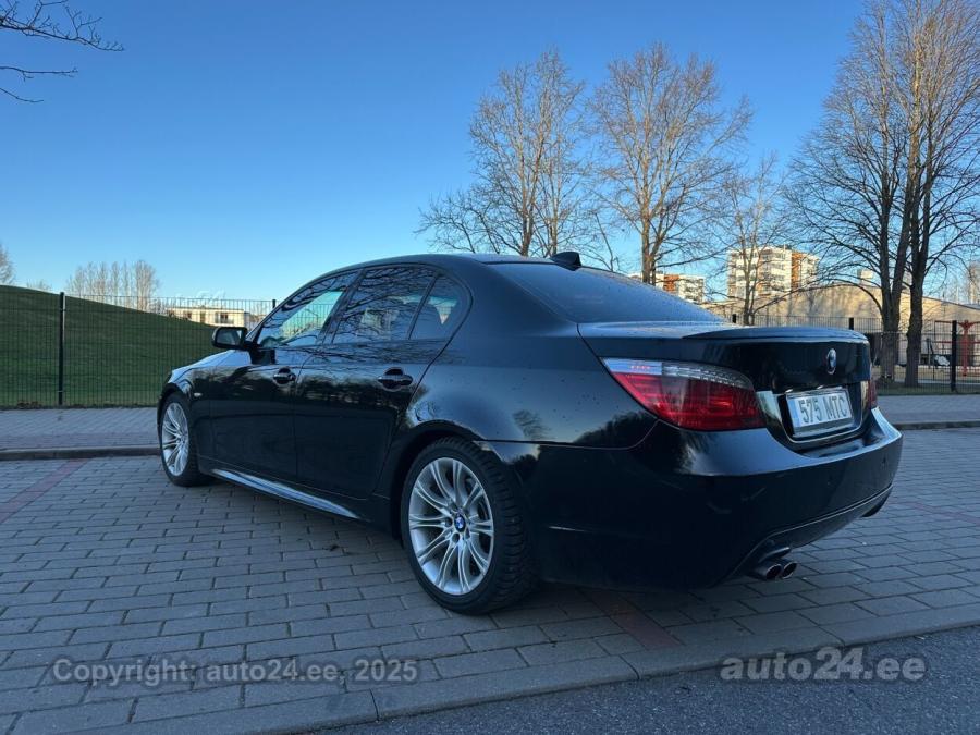 Melns BMW 5 Series 2007 Pērnava, ar dzinēja tilpumu 3.00 L un nobraukumu 325 tūkst. km par 9000 €, foto 5 vietnē AUTOMOTO.COM.LV