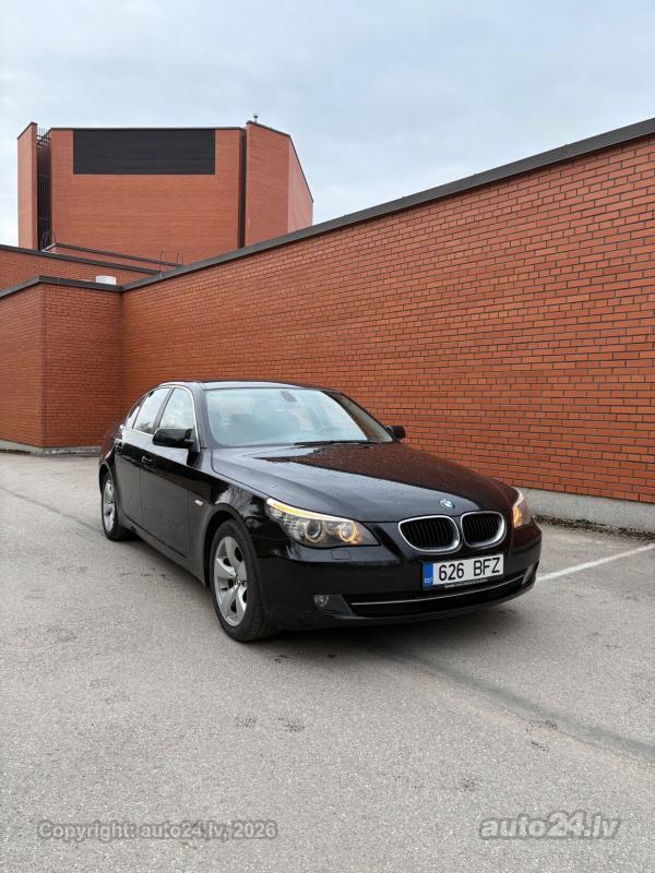 Melns BMW 5 Series 2007 Tallina, ar dzinēja tilpumu 3.00 L un nobraukumu 360 tūkst. km par 5800 €, foto 1 vietnē AUTOMOTO.COM.LV