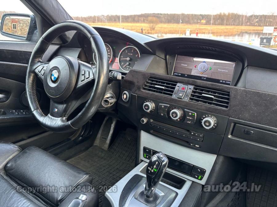 Black BMW 5 Series 2007 in Tartu, with an engine capacity of 3.00 L and mileage of 392 thousand km for 6500 €, photo 15 on AUTOMOTO.COM.LV